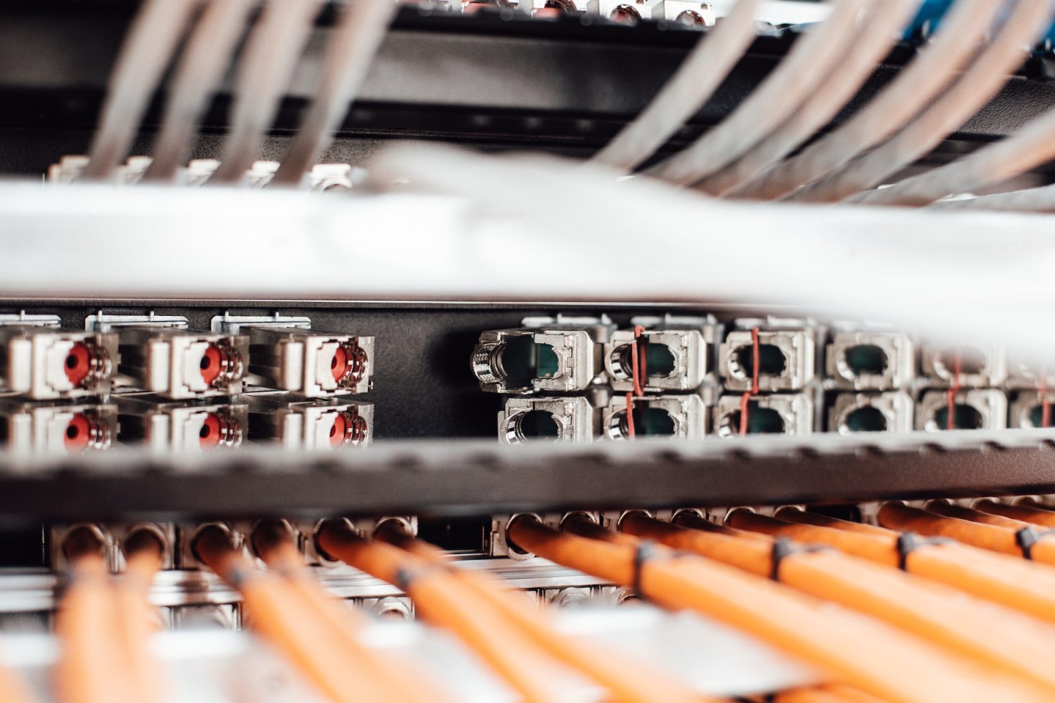 Pros and Cons of Fiber Internet
