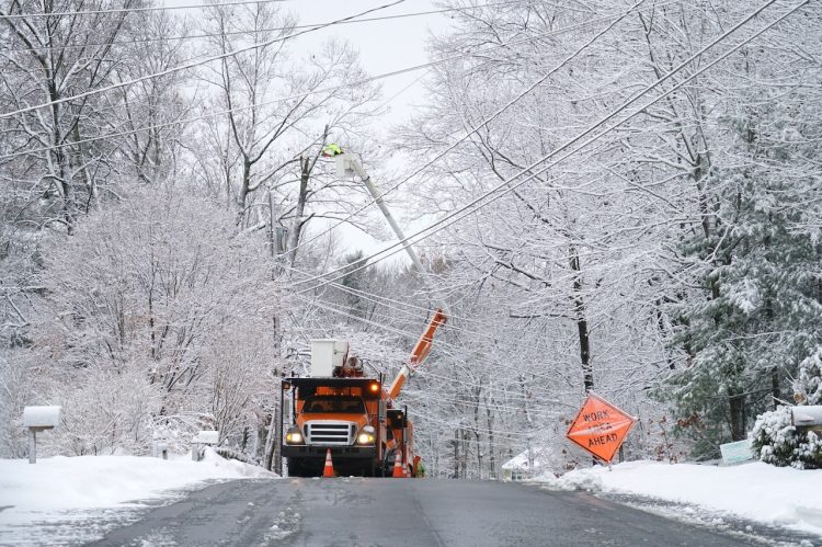 How to Keep Fiber Internet Working During Power Outages